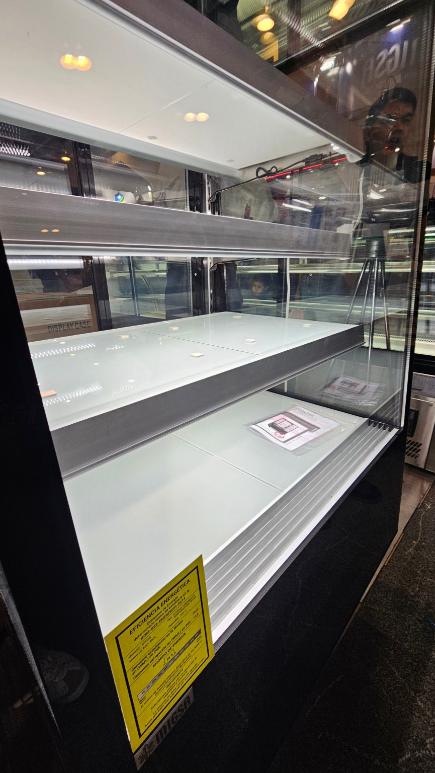 Vitrina Refrigerada A Piso 500L 90 Cm MIGSA ARC-400L